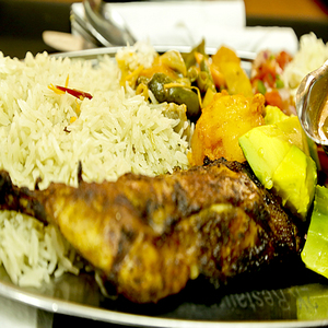 Uganda : Food products - Luwombo - 2K Restaurant